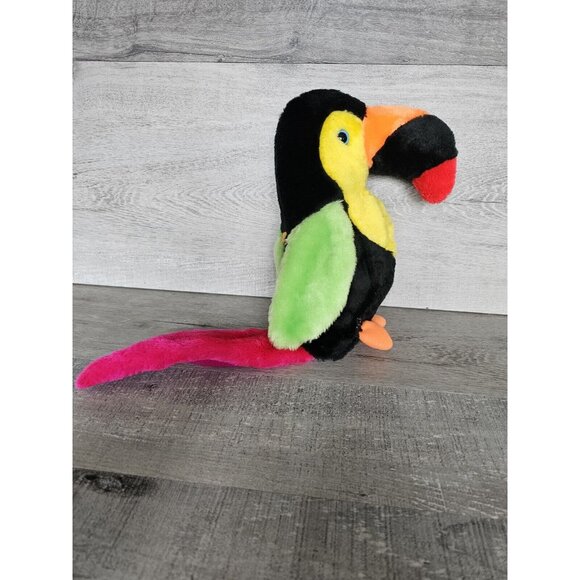 Soft Thing Inc | Toys | Vintage Toucan Tropical Bird Plush Stuffed ...